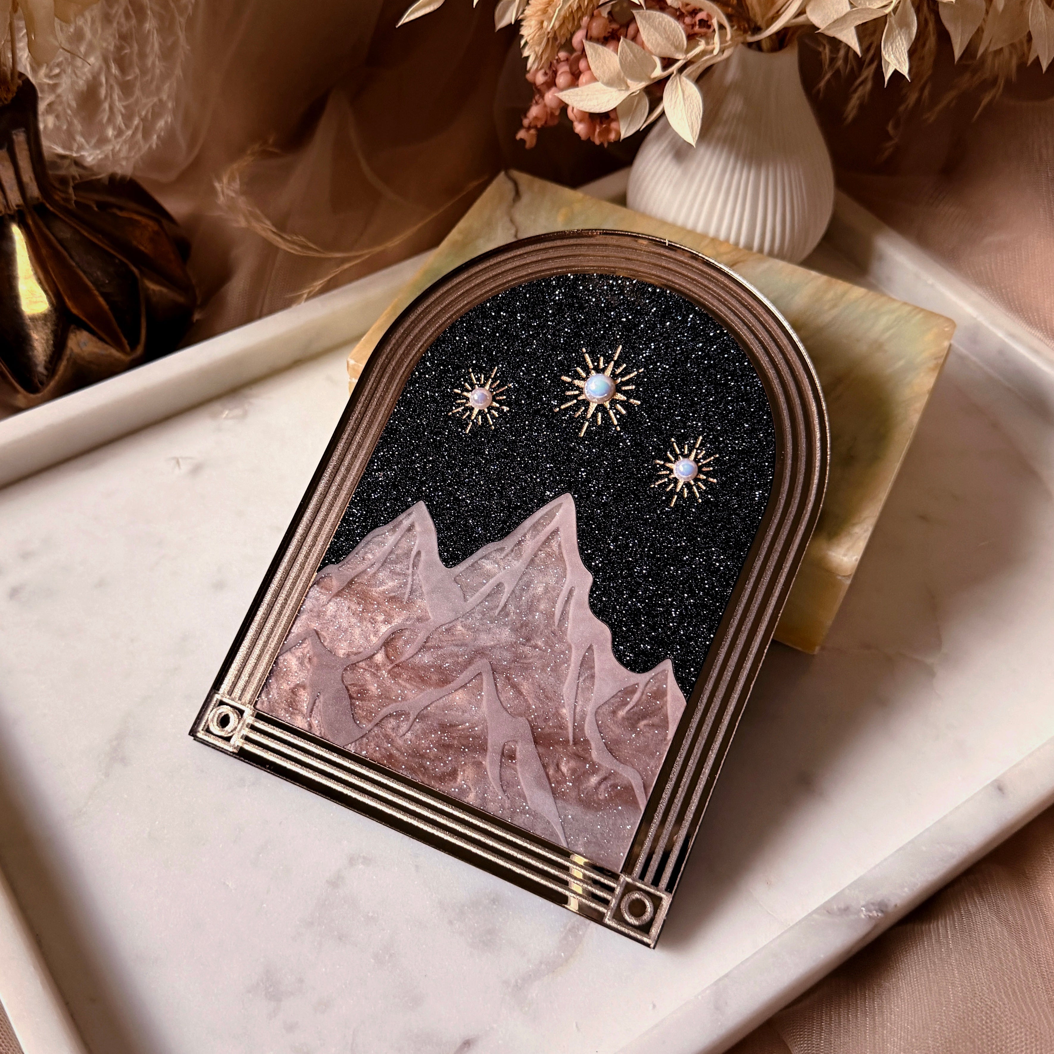 Mini Portal to the Night Court – Lassoed Moon