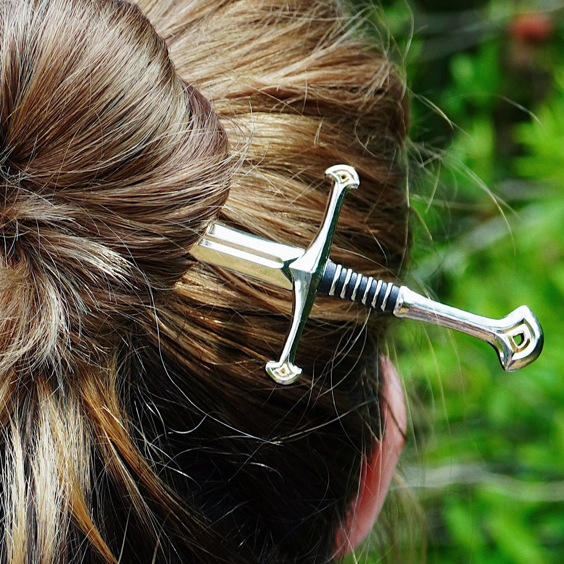 Andúril Hair Sword – Lassoed Moon